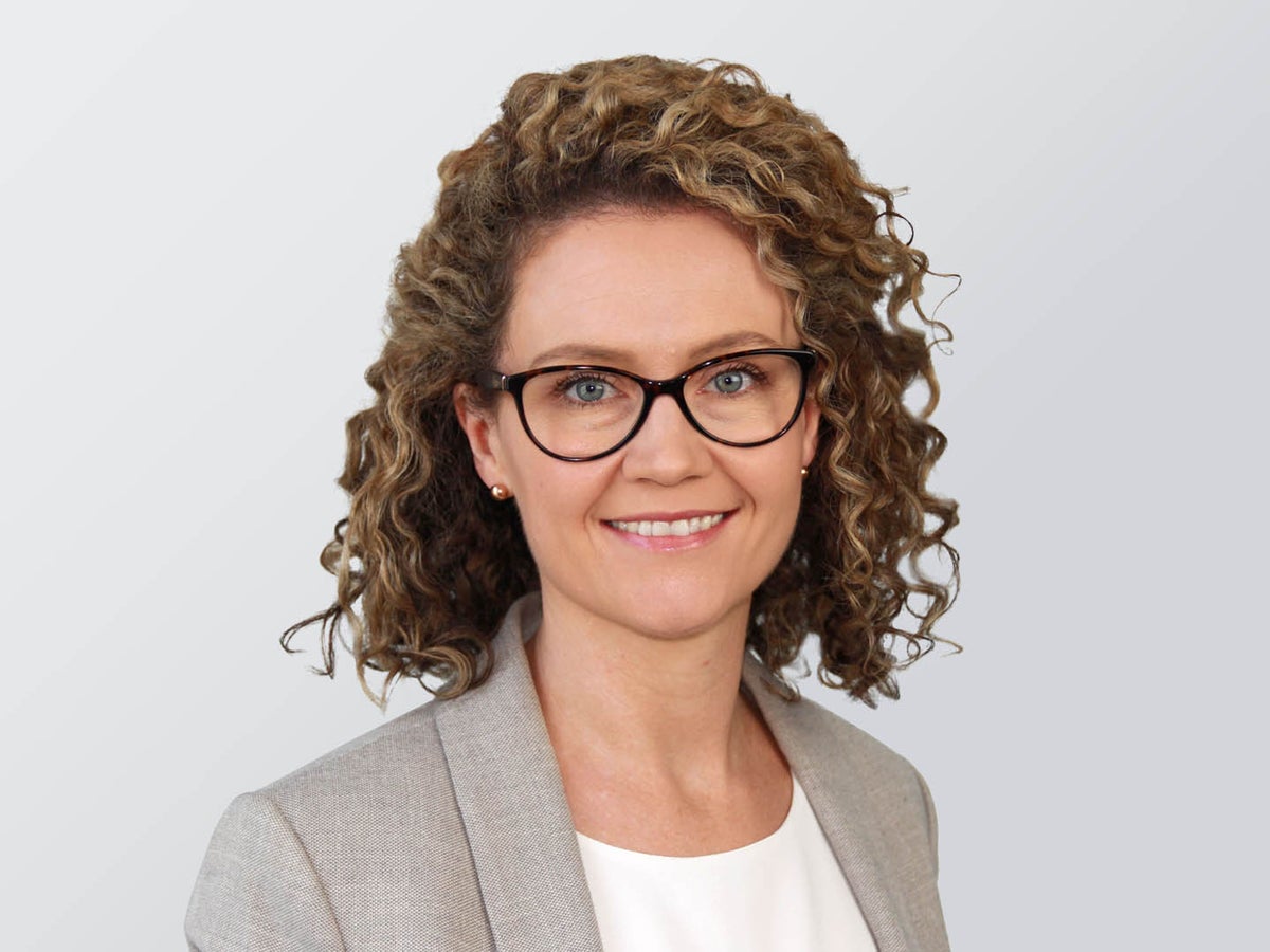 Amber Murrell - Shadforth